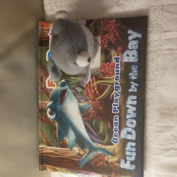 Creative Productions | Toys | New So Cute Finger Puppet Kids Book Named ...